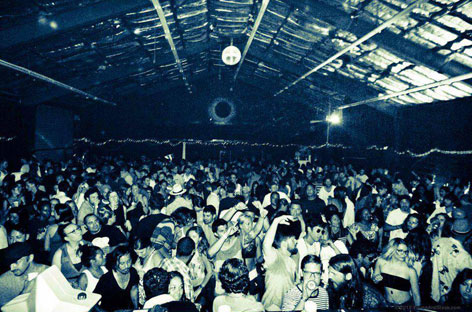 Police target LA's illegal party scene · News RA