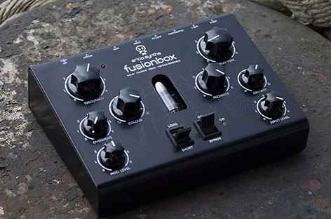 Erica Synths introduces vacuum tube analogue effects unit · News RA