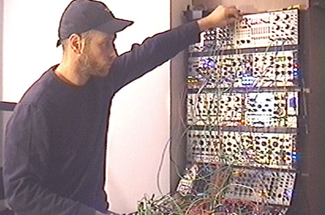 Mumdance reveals MUM M8, a new filter module based on the Akai S950 ...