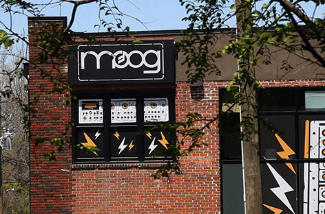 Moog reveals new flagship polysynth, the Moog One · News RA