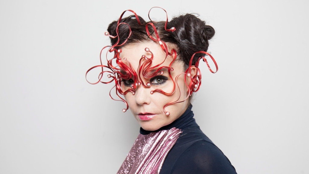 Björk reveals details on new album, saying it's made for living room ...
