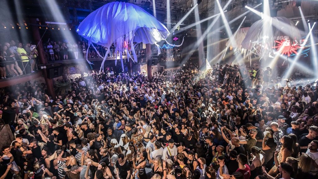 Nightlife to return to Spain on a regional basis · News RA
