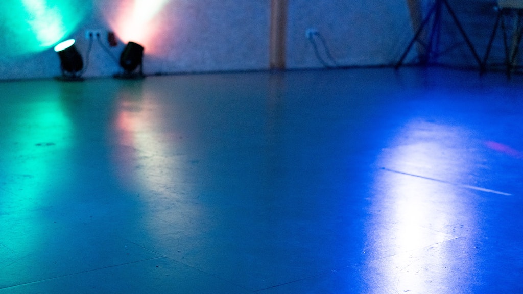 'We're really in limbo land': How a lack of government guidance and ...