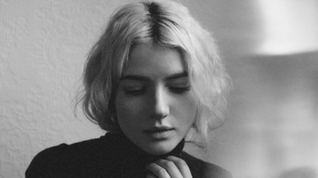 Mix Of The Day: Eclair Fifi · News RA