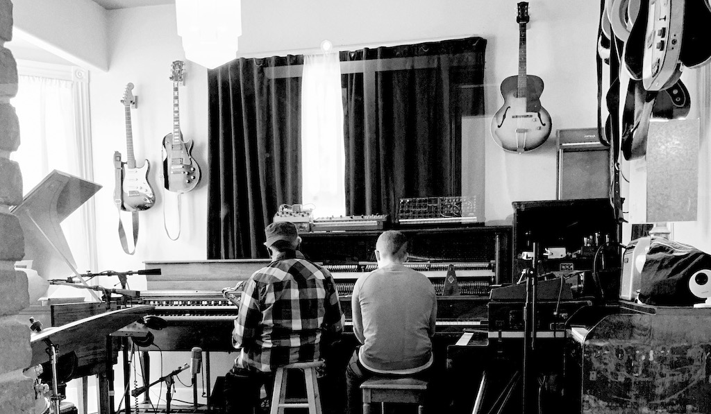 Floating Points collaborates with Pharoah Sanders and London Symphony ...