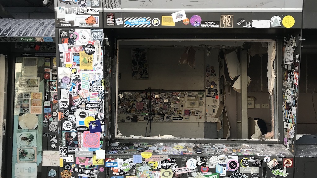 NTS Radio celebrates ten years with ten guest curators · News RA