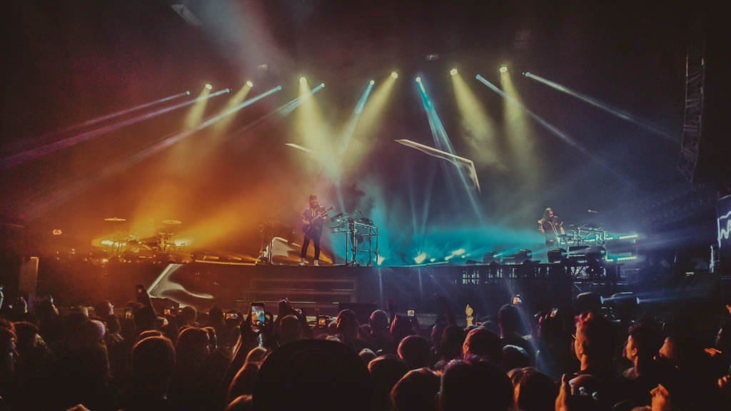 US live music venues can apply for a federal grant worth $16 billion in ...