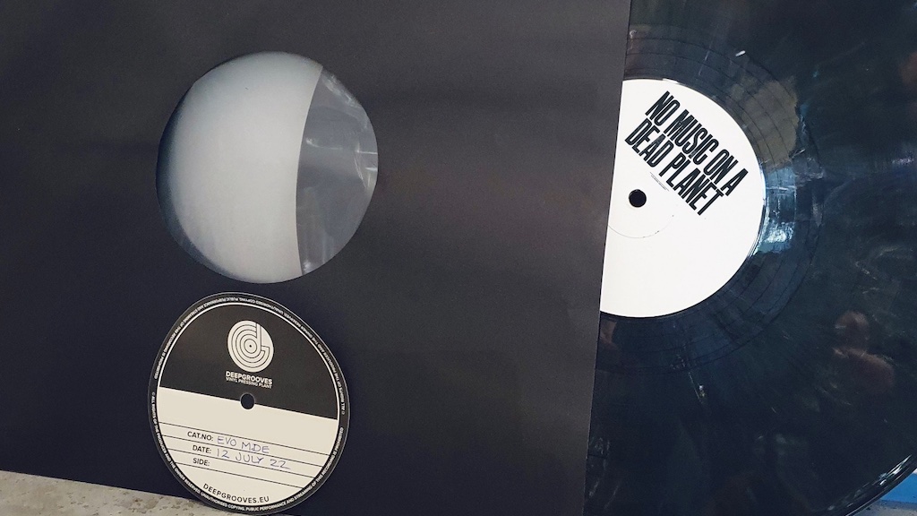 'World's first' bioplastic, plant-based vinyl features Bicep, Angel ...