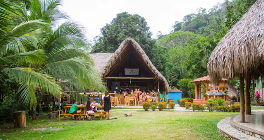 Colombia's Rio Hostel weekender books Midland, Jus-Ed, Anna Wall · News RA