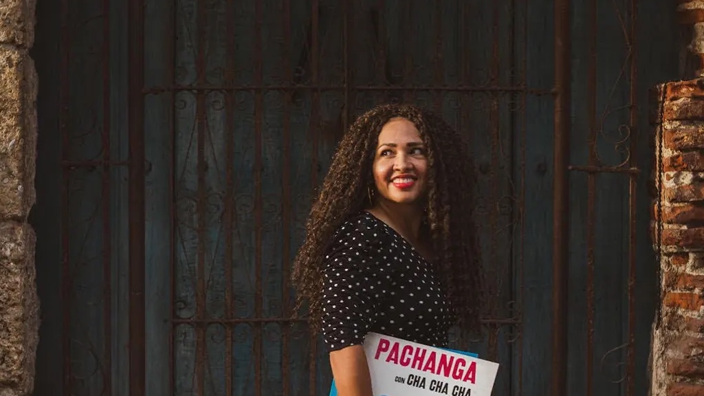 Mix Of The Day: Edna Martinez · News RA