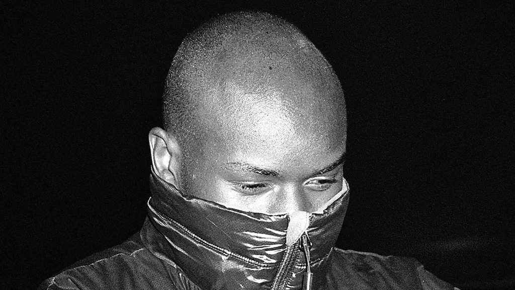 Skin On Skin flees to safety after fighting in Khartoum · News RA