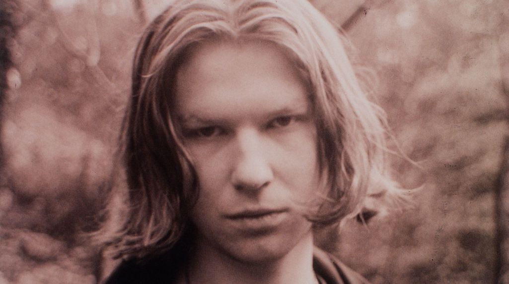 Aphex Twin to release expanded edition of Selected Ambient Works Volume ...