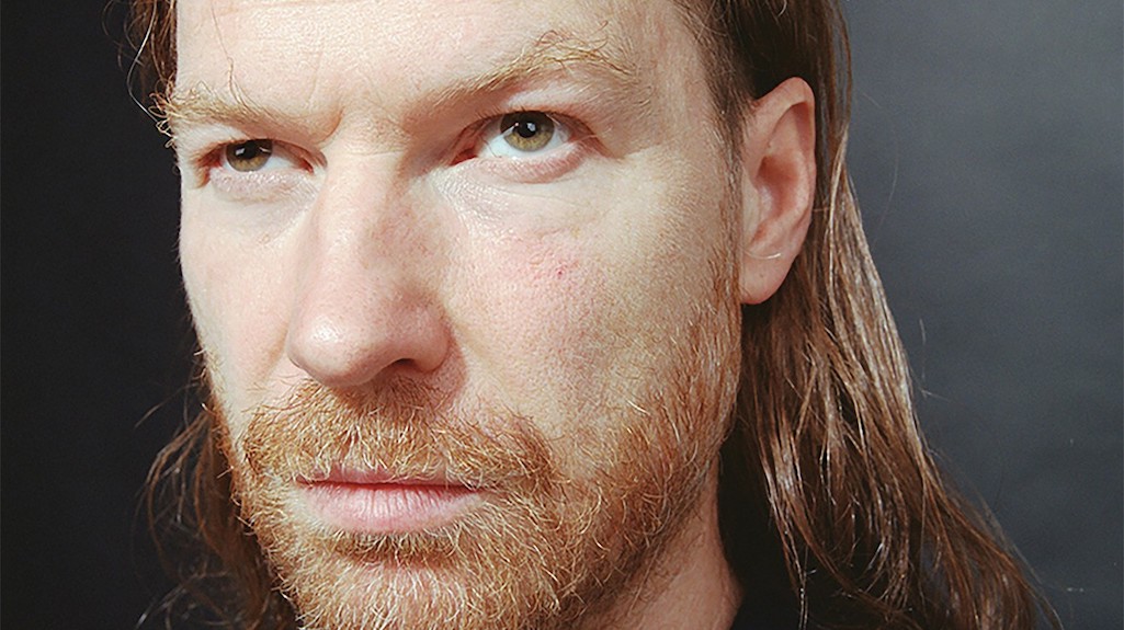 Aphex Twin drops surprise compilation, Music From The Merch Desk (2016 ...