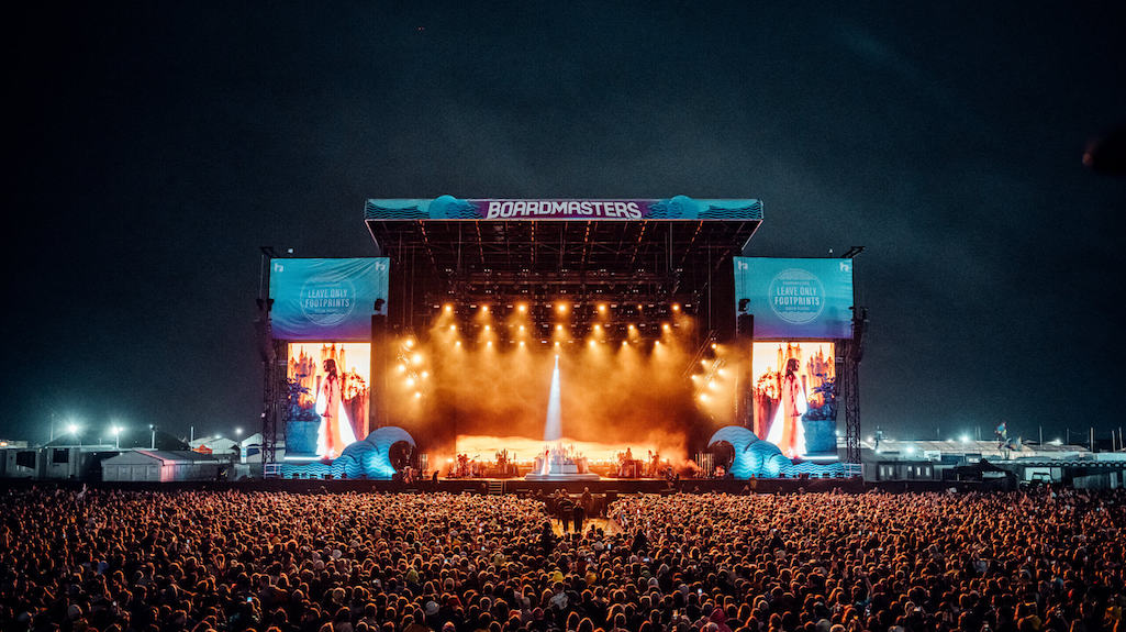 Cornwall Council launches investigation into Boardmasters Festival crowd crush · News RA