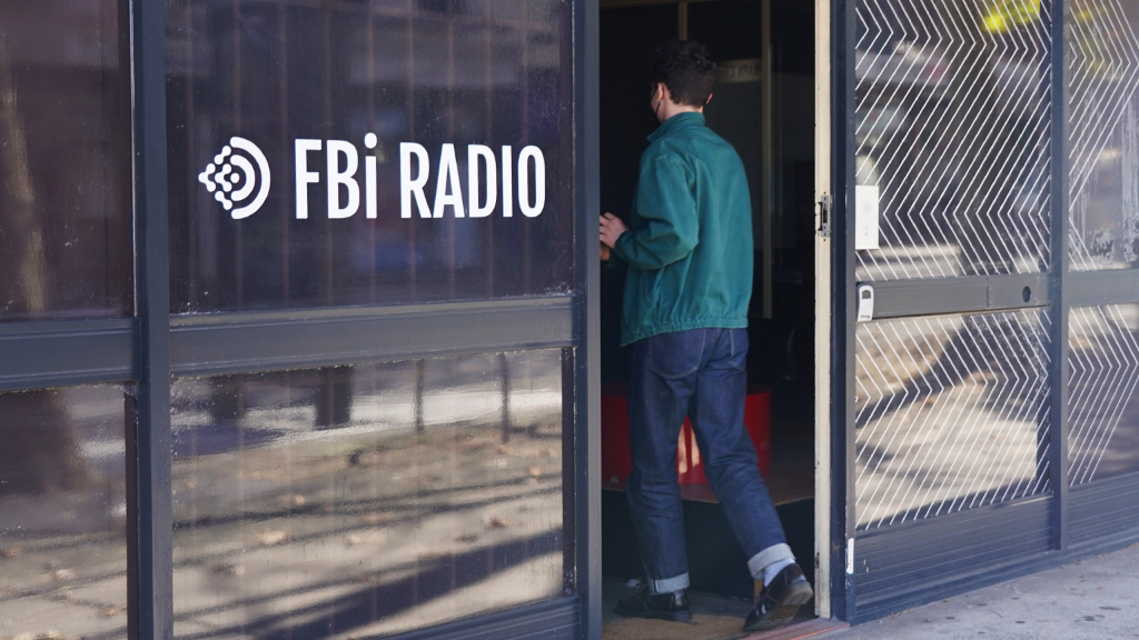 Sydney's FBi Radio relaunches mentorship programme for 2024 · News RA