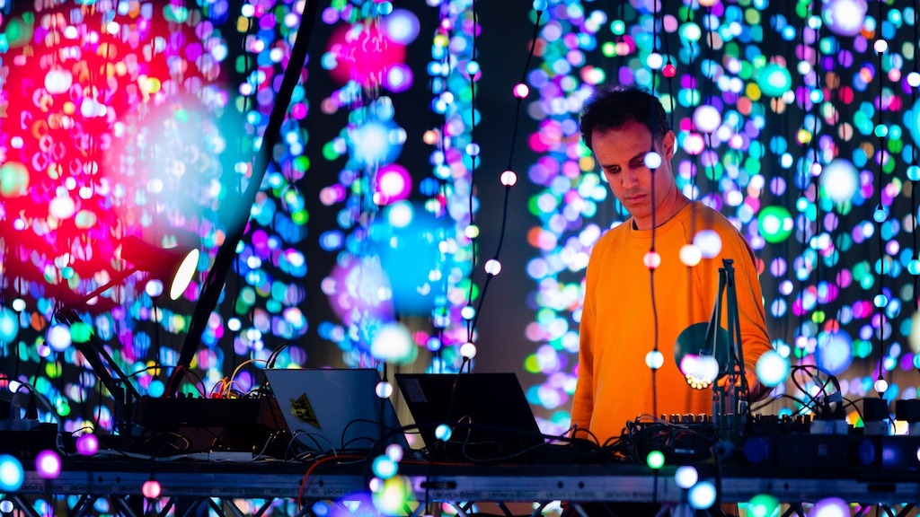 Four Tet teases new album with first single, 'Loved' · News RA