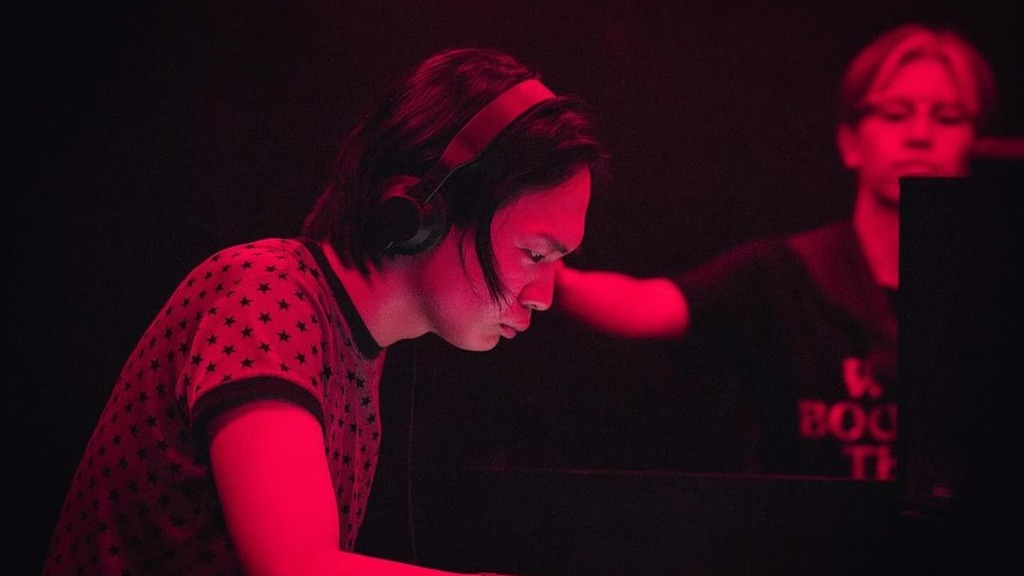 Mix Of The Day: Hue Ray · News RA