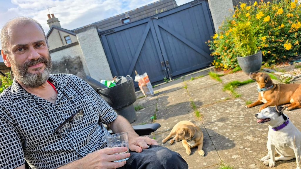 Glasgow fundraiser event for JD Twitch to take place this Sunday · News RA