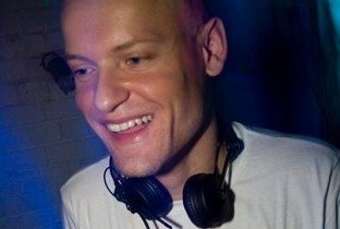 Adam Jaworski · Artist Profile