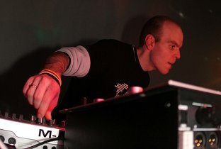 Airwave · Artist Profile