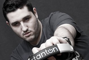 Alex Parera · Artist Profile