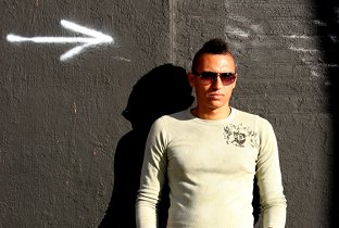 Alex Pearce · Artist Profile