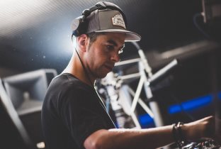 Alex Sender (BE) · Artist Profile