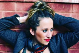 Amy Alexandra · Artist Profile