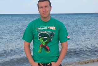 Ande Foster · Artist Profile