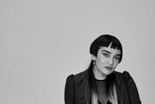 Andrea Paz · Artist Profile