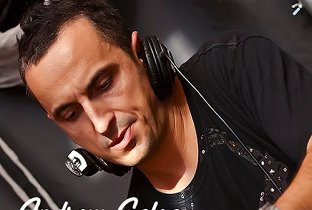 Andrew Galea · Artist Profile