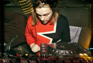 Andy Blake · Artist Profile