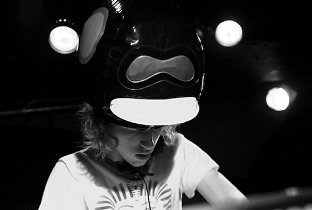 Andy Webb · Artist Profile