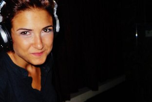 Artemis · Artist Profile