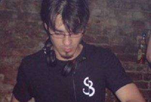 Brux · Artist Profile
