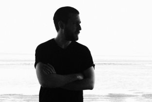 Charlie Curtis · Artist Profile