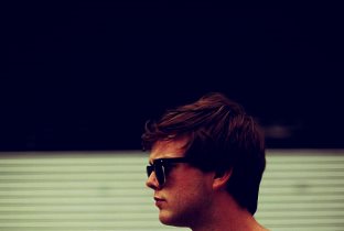 Charlie Gill · Artist Profile