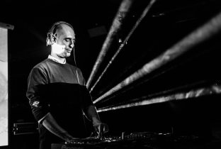 Charlie Smooth · Artist Profile