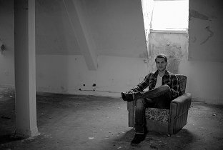 Daniel Hauser · Artist Profile