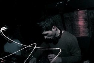 Dan Jackson · Artist Profile