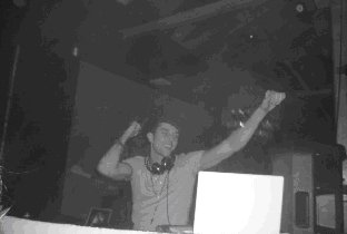 Dan Perrin · Artist Profile