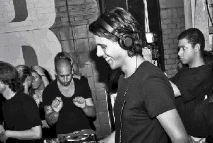 David Wagemaker · Artist Profile