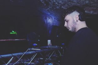 Esion · Artist Profile