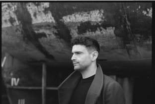 Gareth Wild · Artist Profile