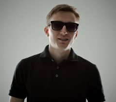Ian Mayer · Artist Profile