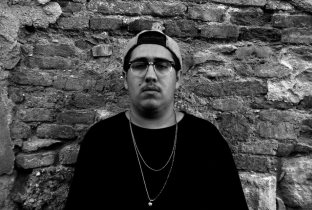 IGIG · Artist Profile
