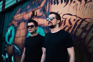 Iks-Oks · Artist Profile