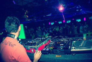 Ivan Fernandez · Artist Profile