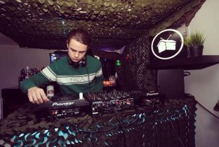 Jake Jackson · Artist Profile