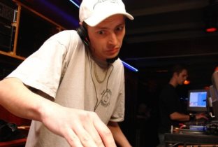 Jim Bones · Artist Profile